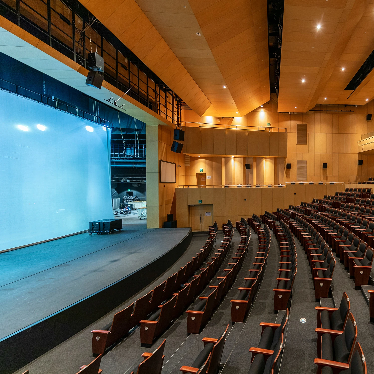 Lecture Theatres - ExcelAV